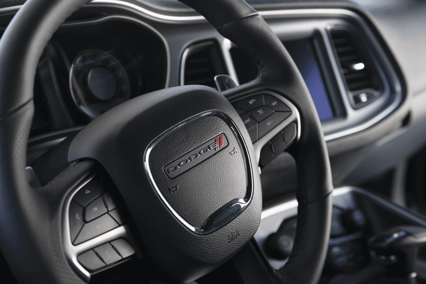 Dodge Charger SXT Interior Findlay OH | Findlay CDJR