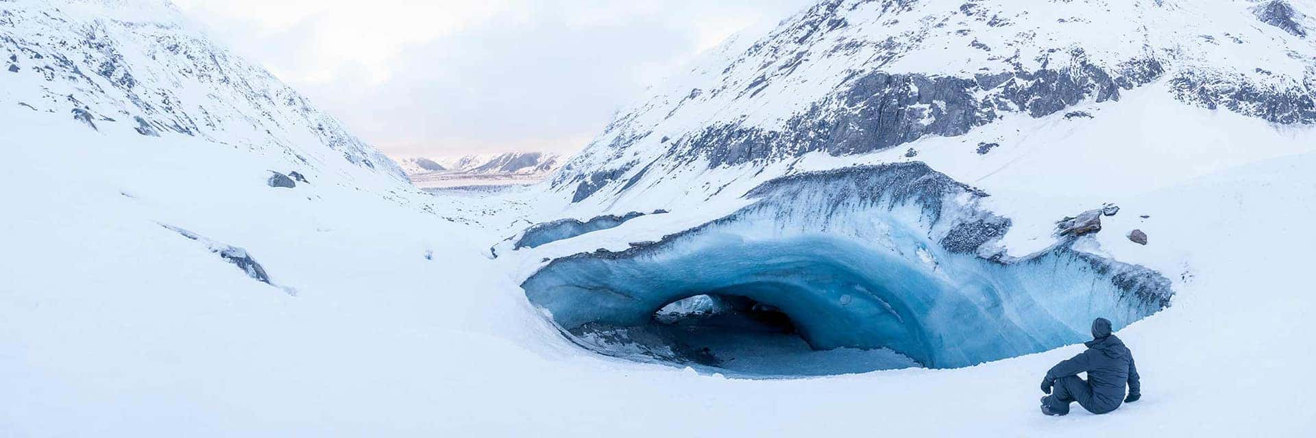 Land Rover Colours Defined : Byron Blue | Land Rover Carlsbad