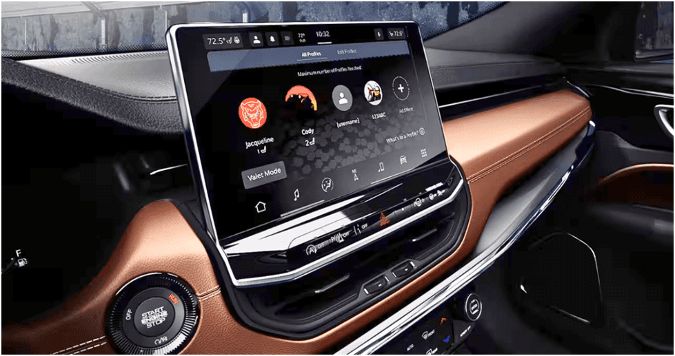 2025 Jeep Compass Interior Features Festus, MO Drivers Love