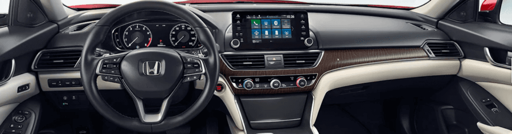 How to Connect to Apple CarPlay® and Android Auto™ | Penske Honda