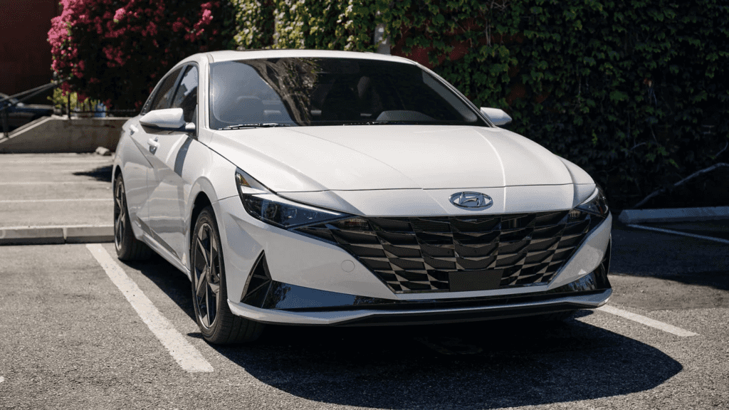 Hyundai Elantra - Specials And Lease Offers - Affordable Family Car