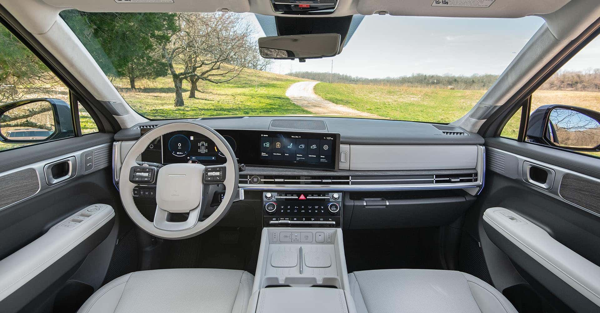 Analyzing the 2026 Hyundai Santa Fe Interior